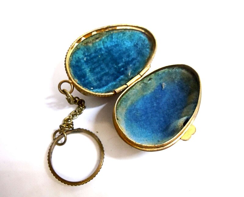 Fingerhut Behälter Box Messingdose China Chatelaine um 1900, 49,00